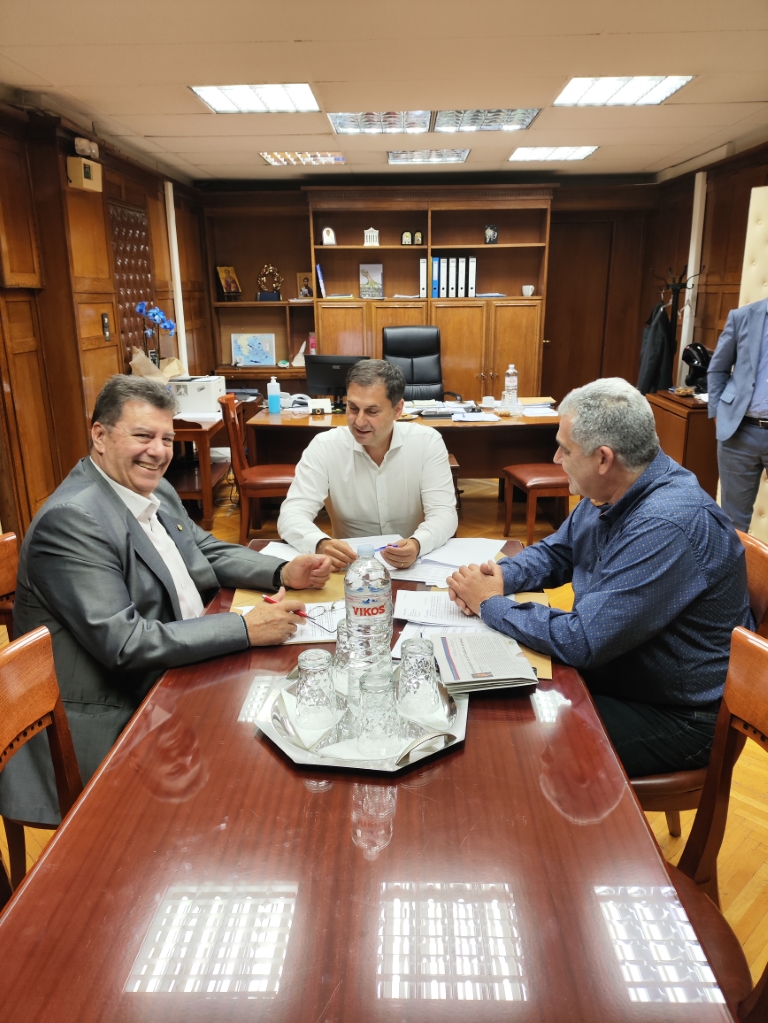 ΕΑΑΣ: Πρόσφατες Συσκέψεις-Συναντήσεις με ΥΕΘΑ-ΥΦ.ΟΙΚ.-Πρώην Προέδρους ...